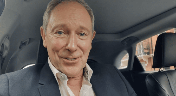 The Art of Communication podcast hits 100,000 downloads! - Robin Kermode